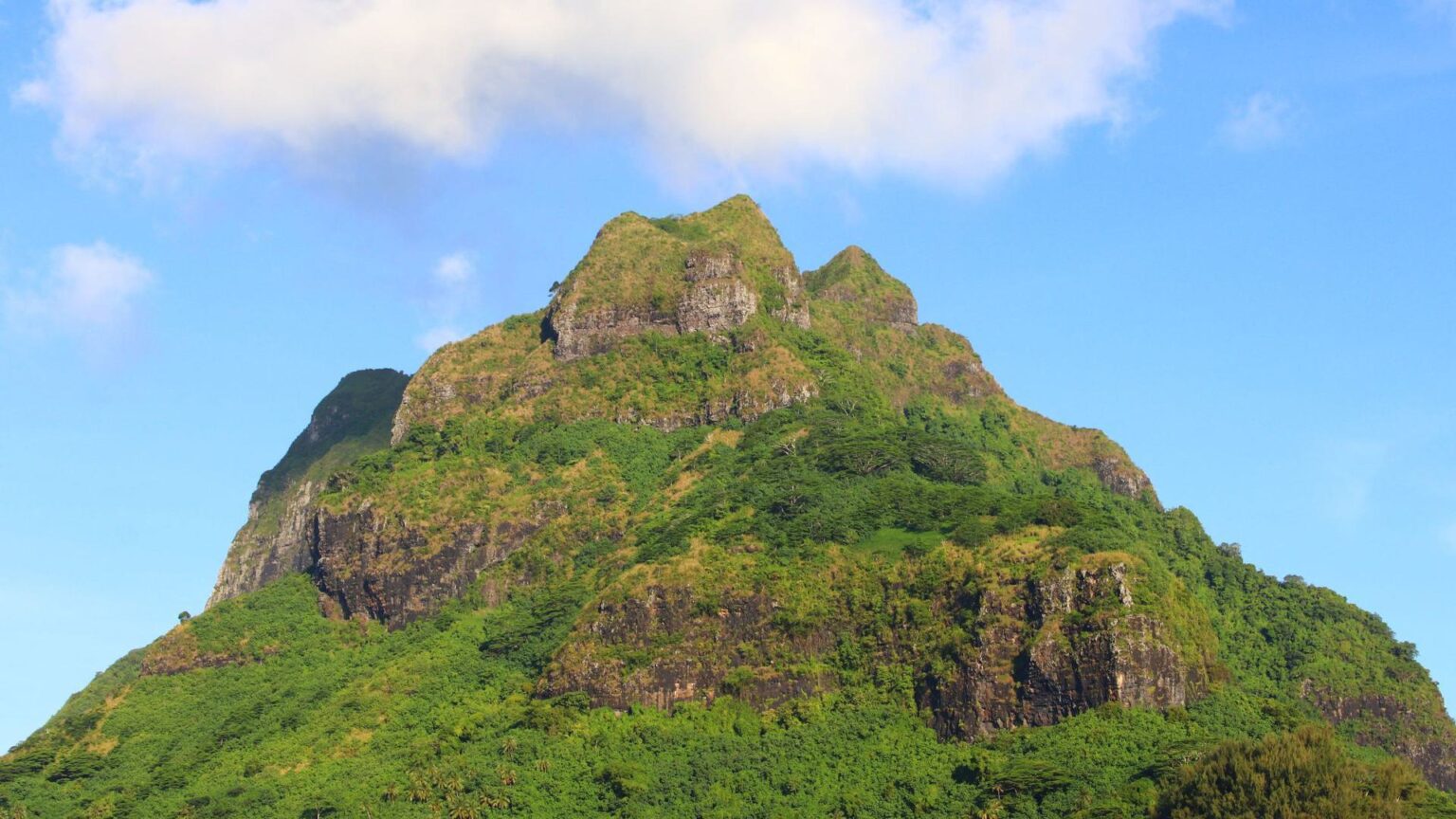 The 11 Best Things To Do In Bora Bora According To Locals