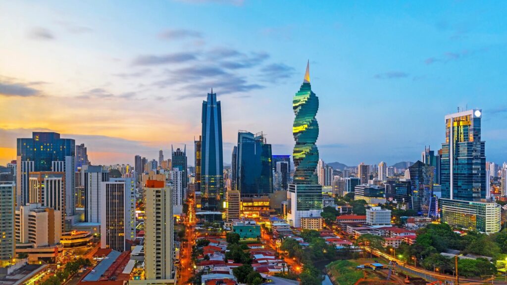 The 15 BEST Things To Do In Panama According To Locals