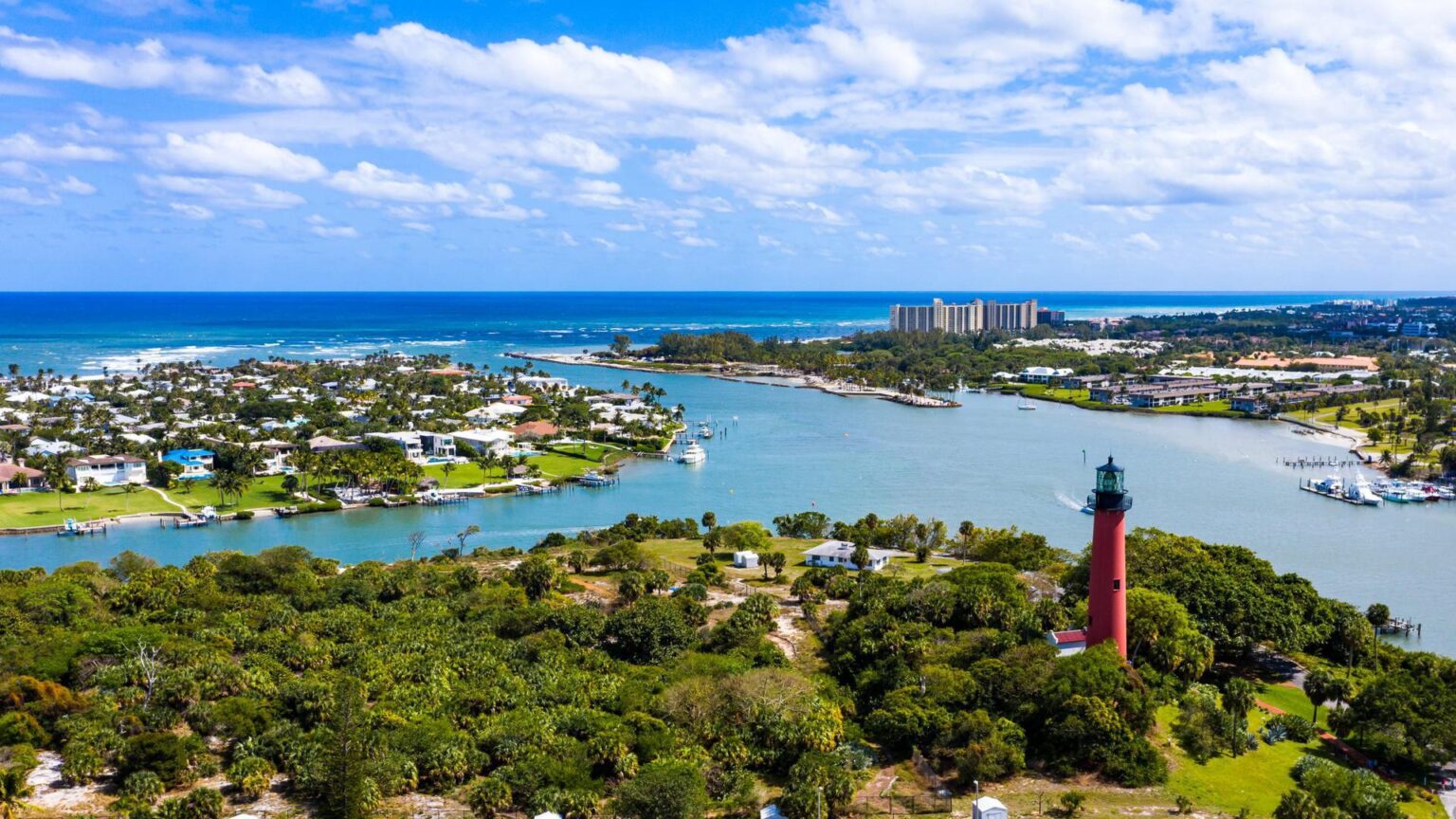 17 Best Things to Do in Jupiter, Florida - travelingwithscubajay.com